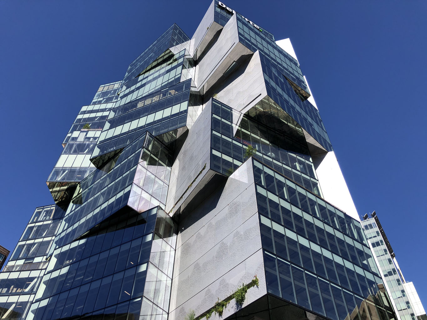 Deloitte Summit building information | Vancouver Office Space