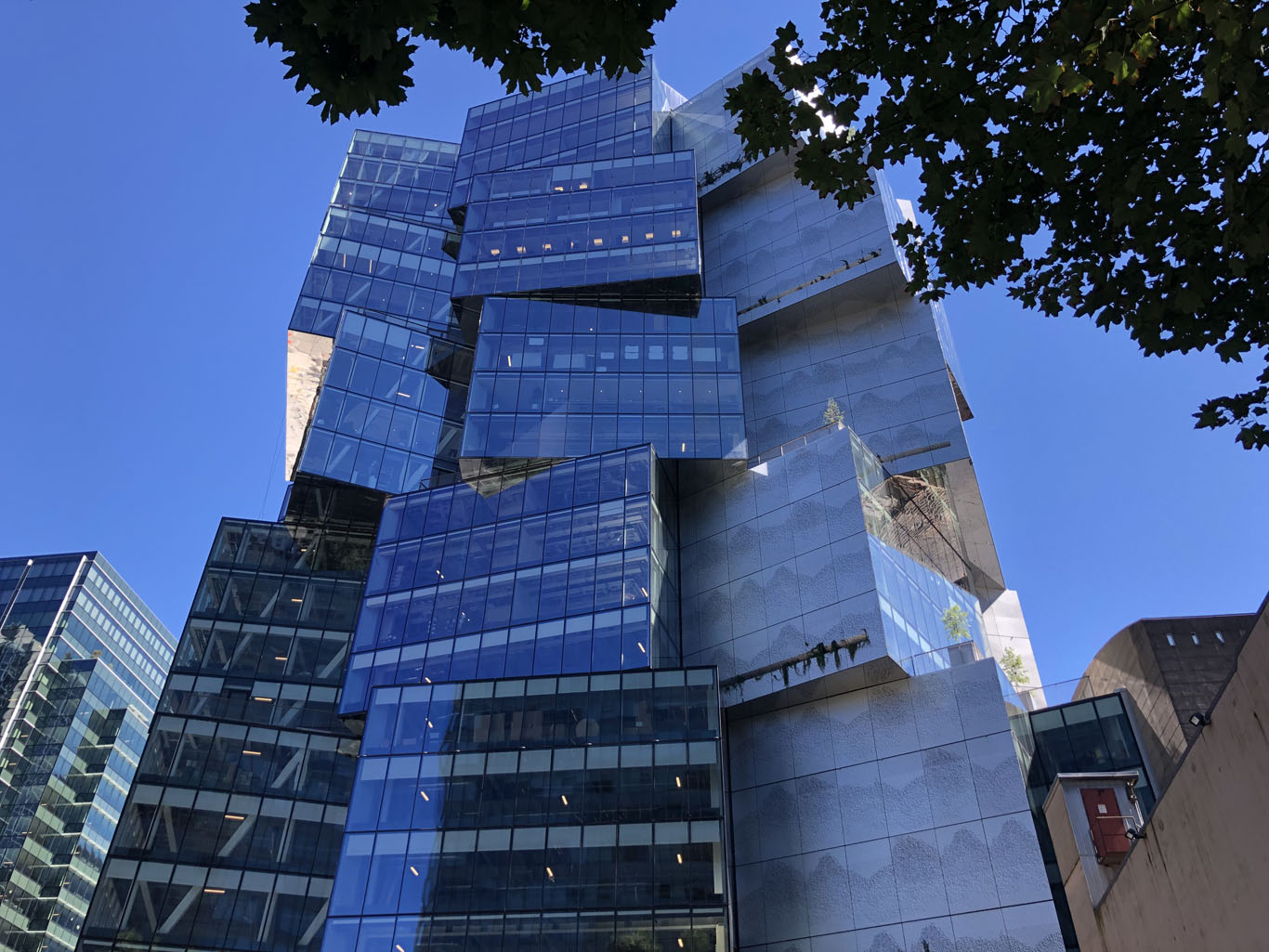 Deloitte Summit building information | Vancouver Office Space