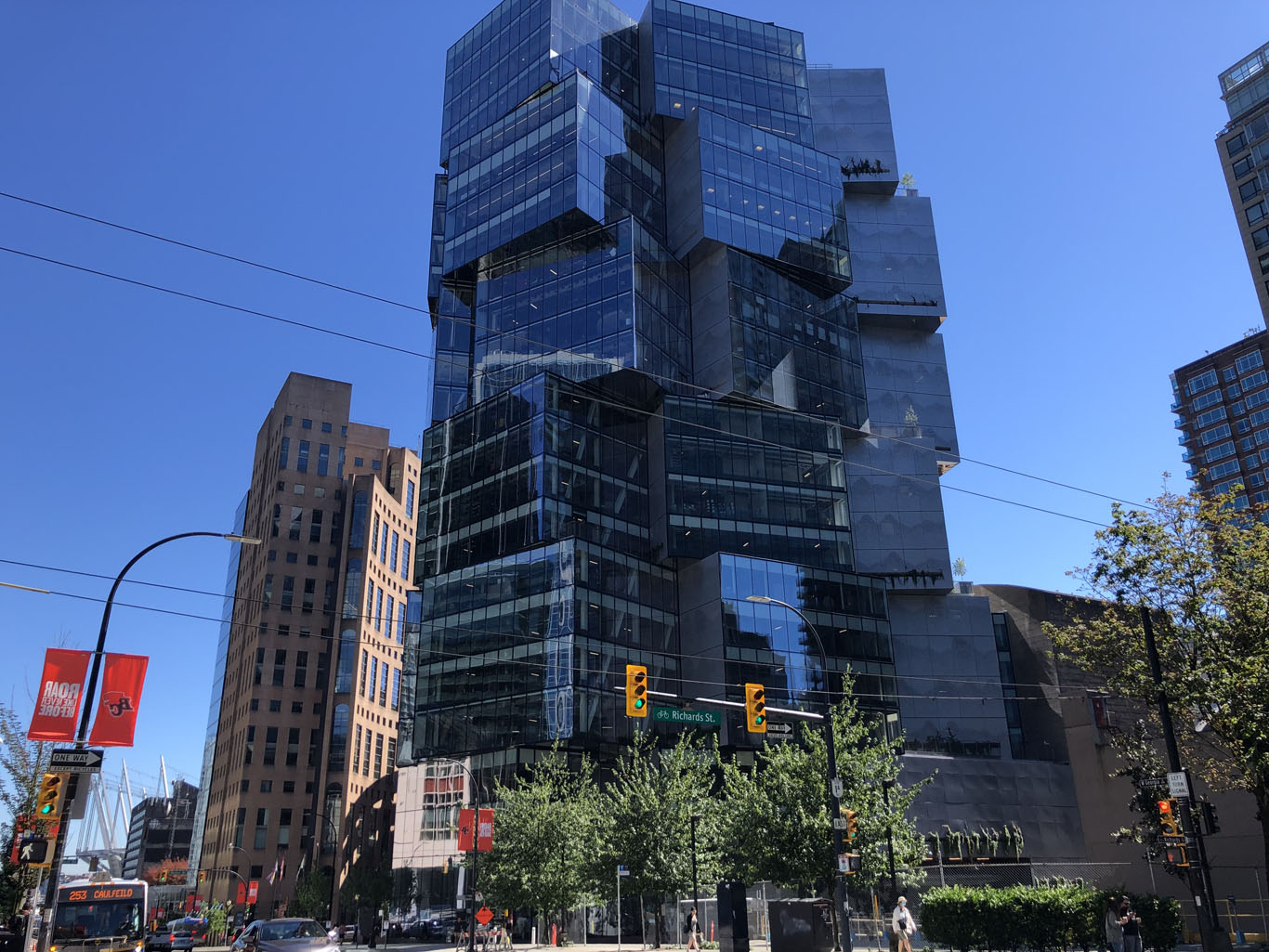 Deloitte Summit building information | Vancouver Office Space